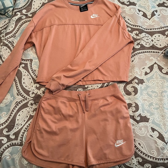 Nike | Tops | Nike Sportswear Set | Poshmark